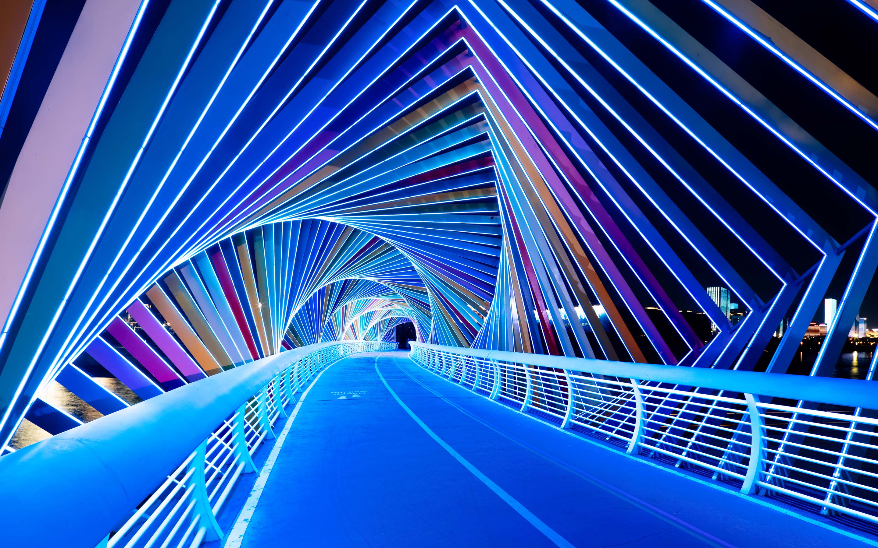 Why most digital transformation efforts fail - and how to avoid this ...